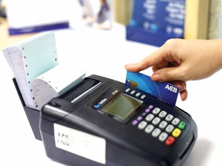 Giao dịch an toàn hơn với thẻ ghi nợ nội địa ACB Green - BMPOS